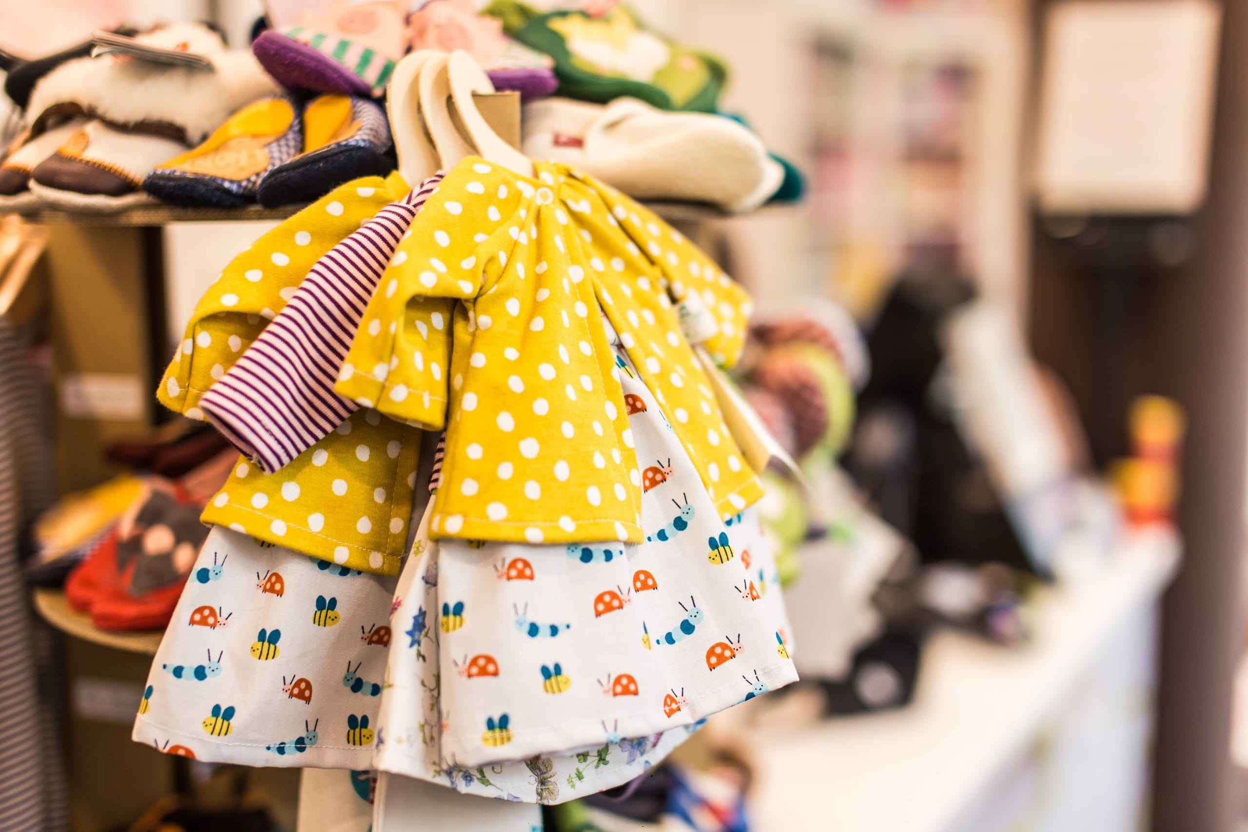How To Save A Ton of Money by Trading Your Kids' Old Clothes - Kids Ain ...
